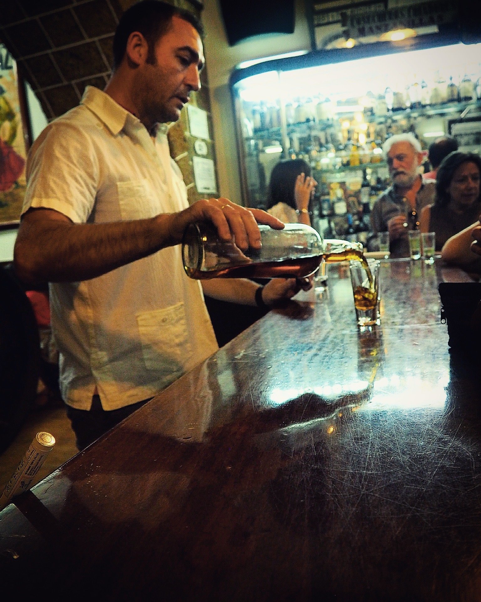 10 Top Cadiz Restaurants, Bars & Places to Eat from Annie B